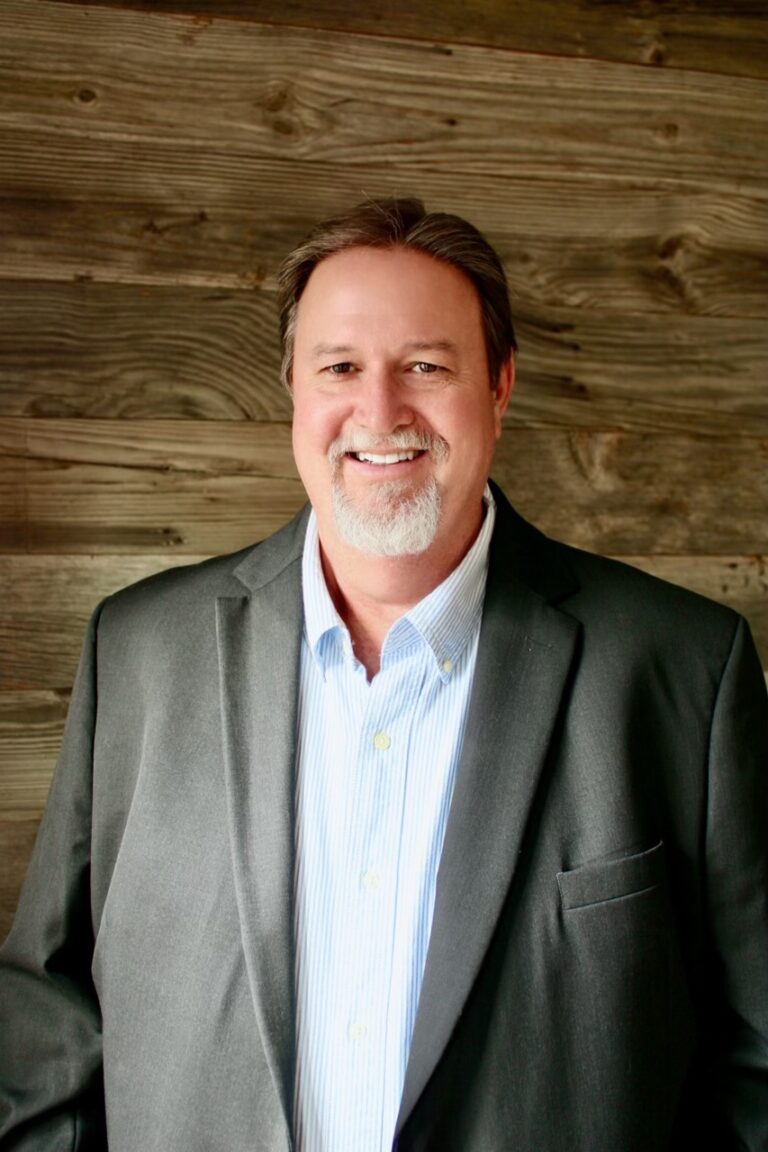 About Us - White Oak Real Estate